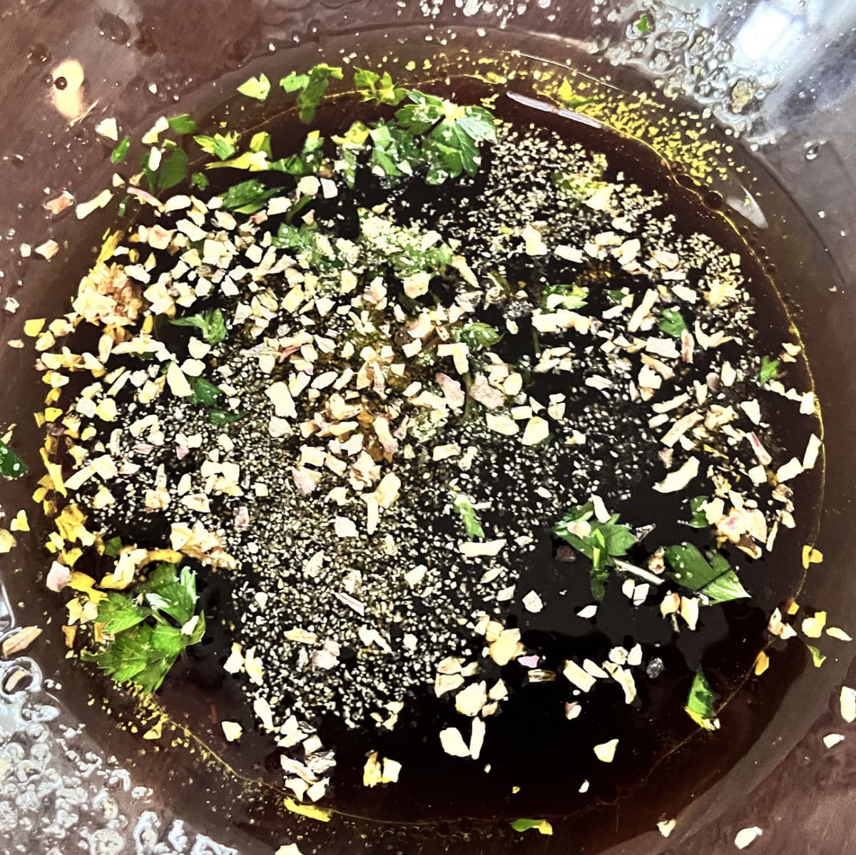 Marinade for beef steaks and meat chunks
